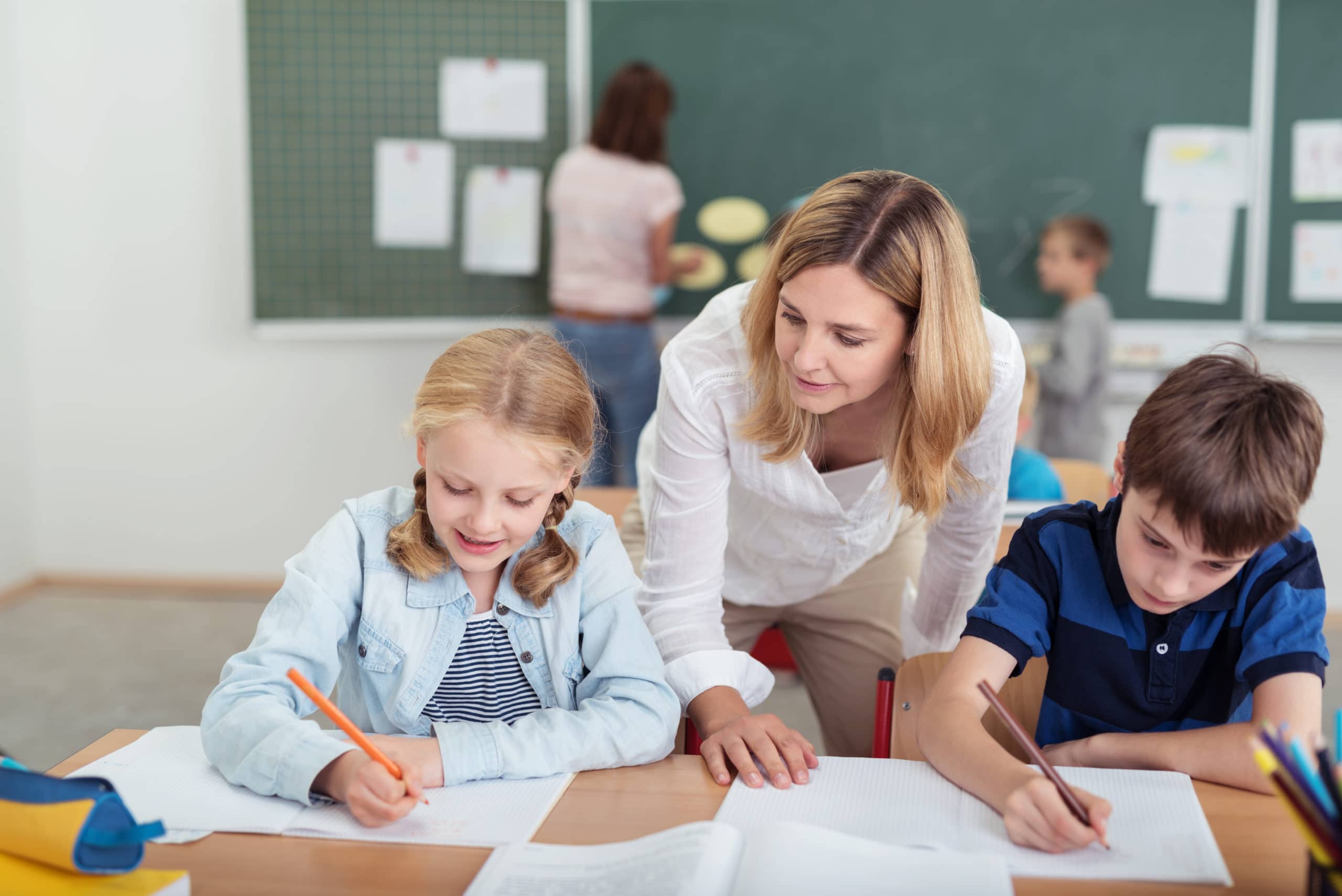 Unterrichts­einheiten für Schul­klassen – JuCare